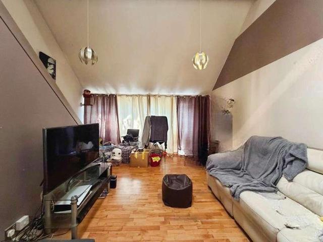 1 bed house for sale