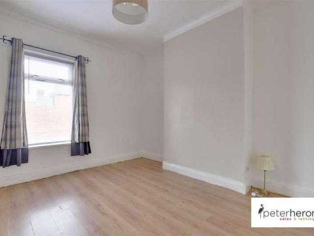 1 bed house for sale