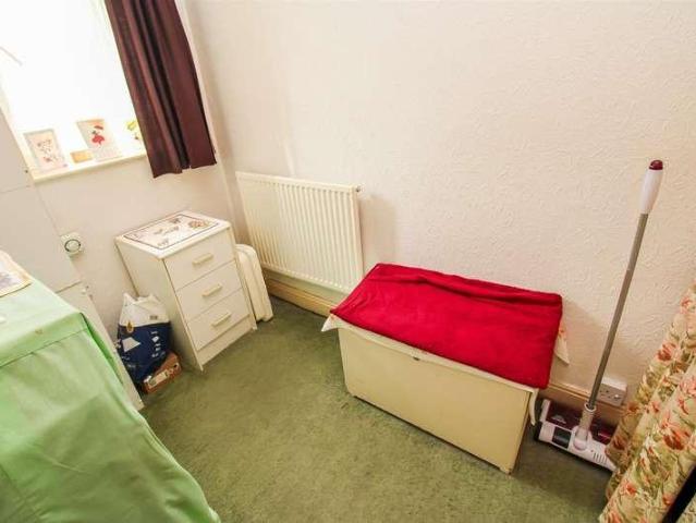 1 bed house for sale