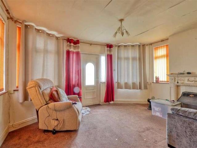1 bed house for sale