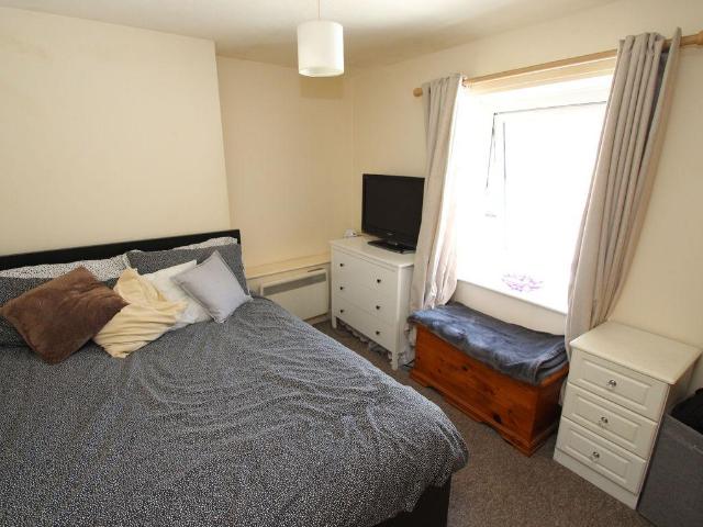 1 bed house for sale