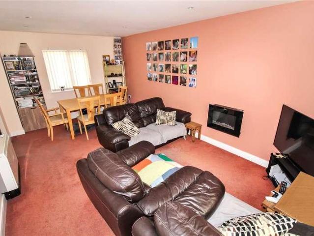1 bed house for sale