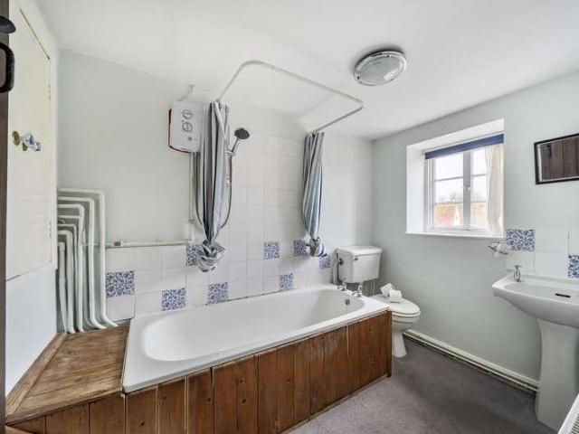 1 bed house for sale