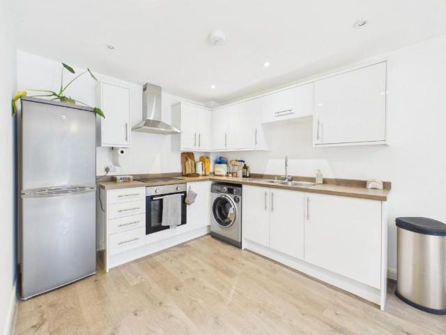 1 bed house for sale