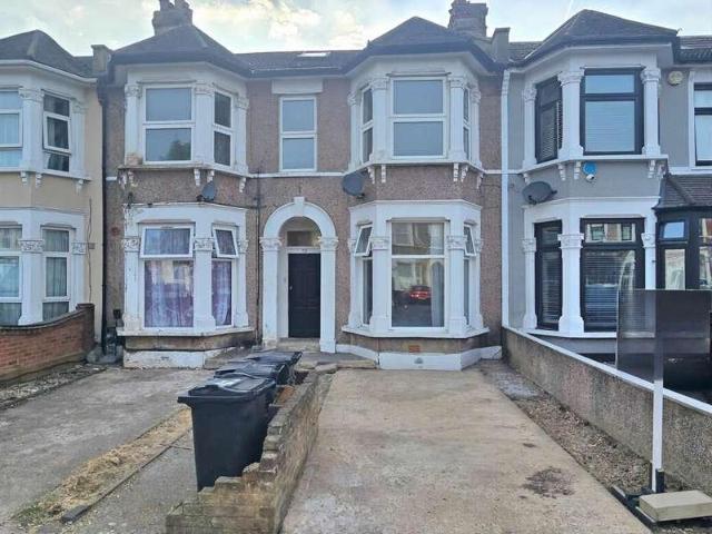 1 bed house for sale