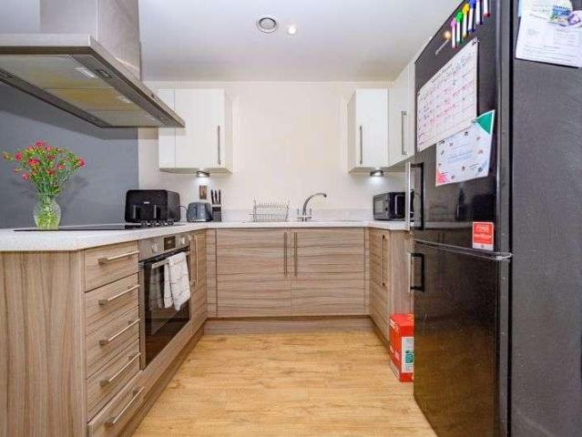 1 bed house for sale