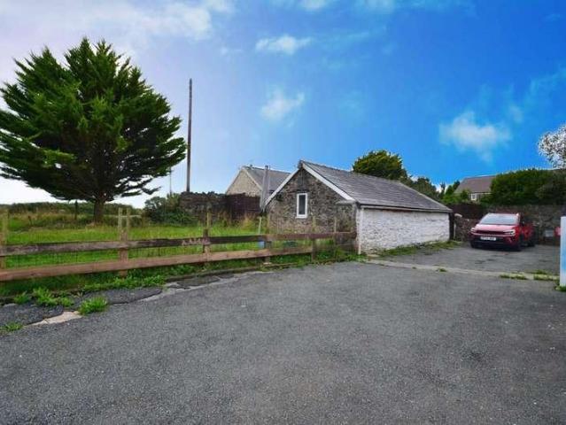 1 bed house for sale