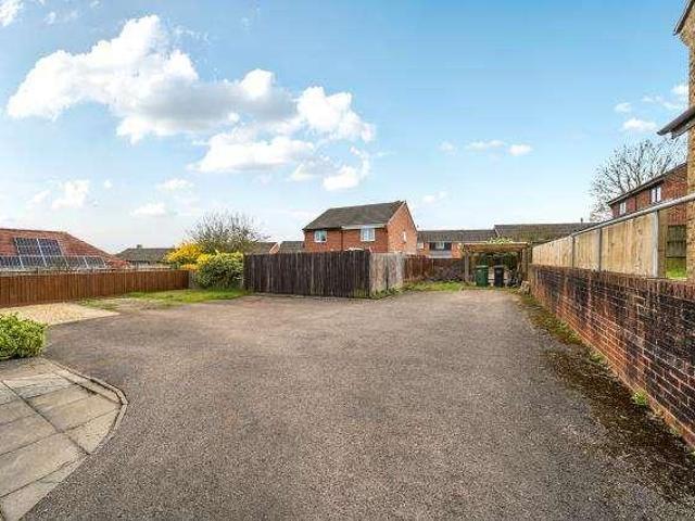 1 bed house for sale
