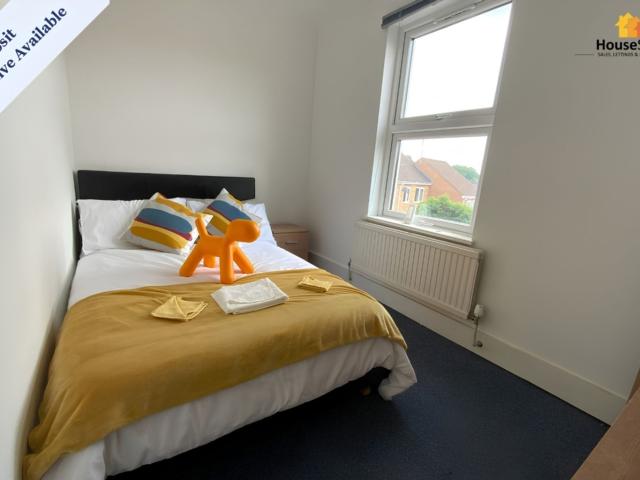1 Bed House For Rent at Totteridge Road, High Wycombe, HP13, United_kingdom