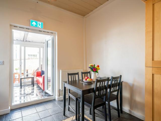 1 Bed House Flat Share to rent
