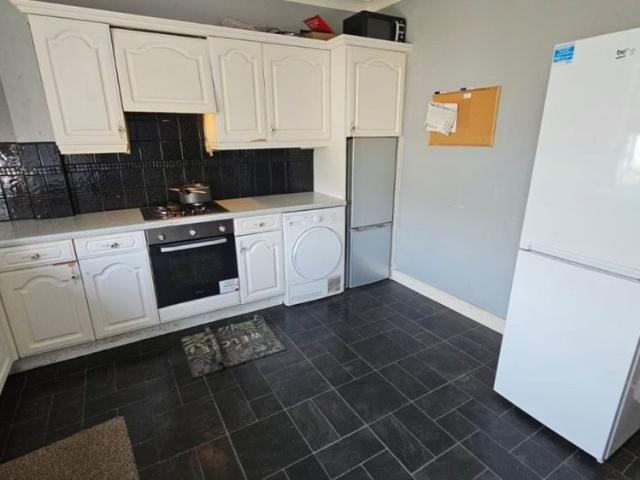 1 bed House Share To Let