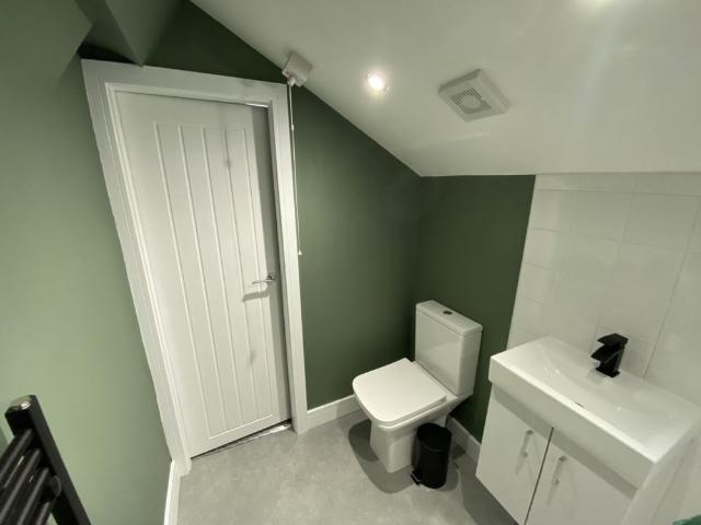 1 bed House Share To Let