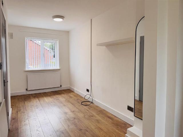 1 bed house share to rent on Ilkeston, St Norbert Drive, DE7