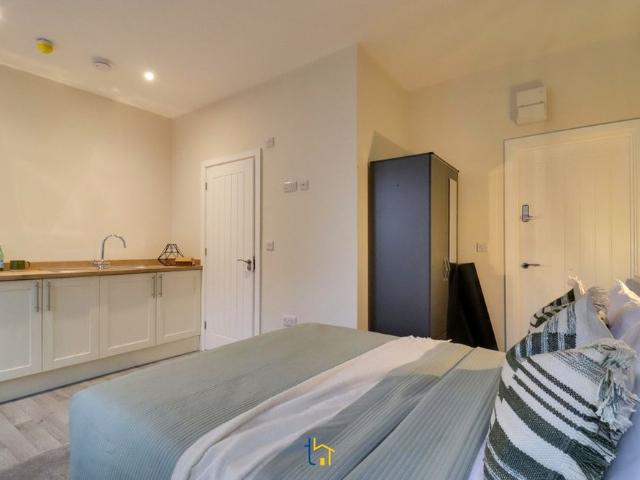 1 bed house share to rent in Bridge Road, Coalville, LE67