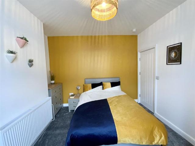 1 bed house share to rent in Herbert Street, Burnley, BB11