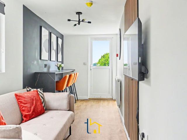 1 bed house share to rent in Highfield Street, Coalville, LE67