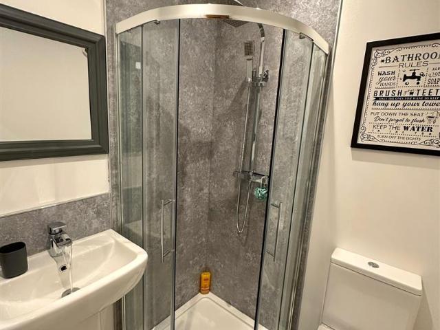 1 bed house share to rent in Peart Street, Burnley, BB10