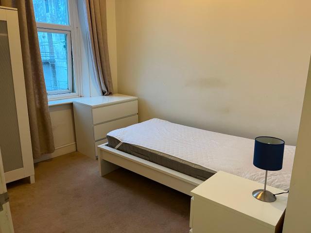 1 bed house share to rent in Single Room, 4 Upper Church Road