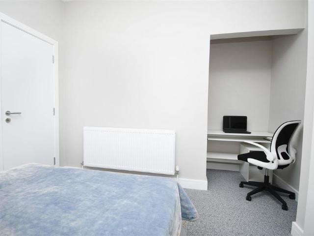 1 bed house share to rent in Ulster Street, Burnley, BB11