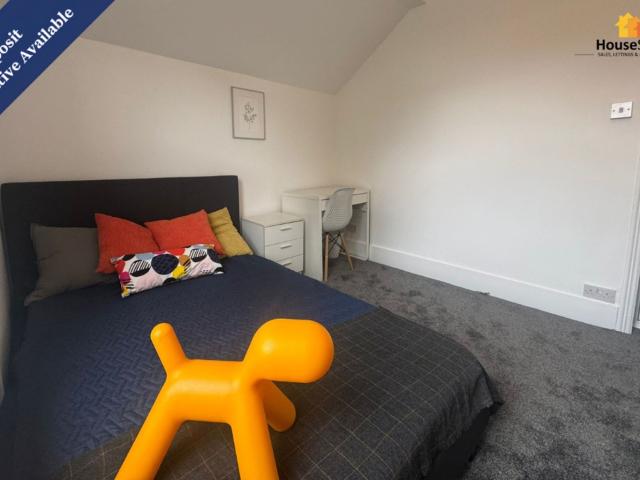 1 Bed House share For Rent at Desborough Park Road, High Wycombe, HP12, United_kingdom