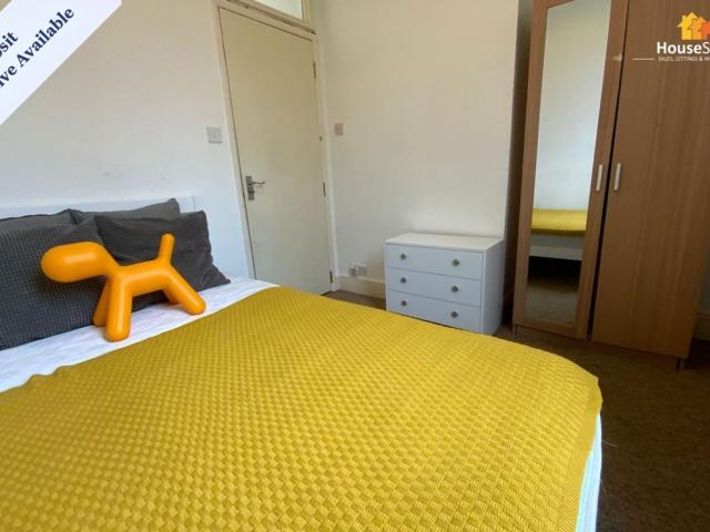 1 Bed House share For Rent at Hughenden Road, High Wycombe, HP13, United_kingdom
