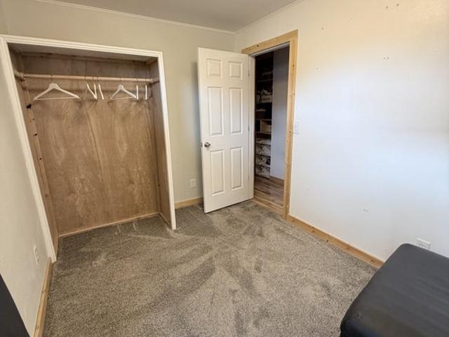 1 bed in 3 bed 1 bath house