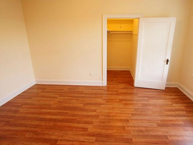 1 Bed in the heart of Logan Sq and close to L!
