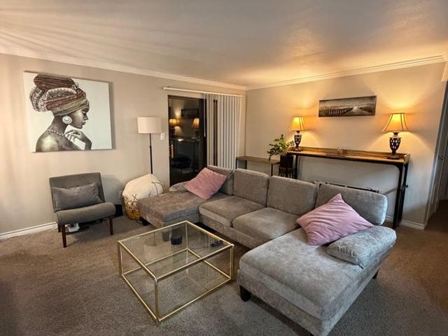 1 bed in a 2 bed apartment