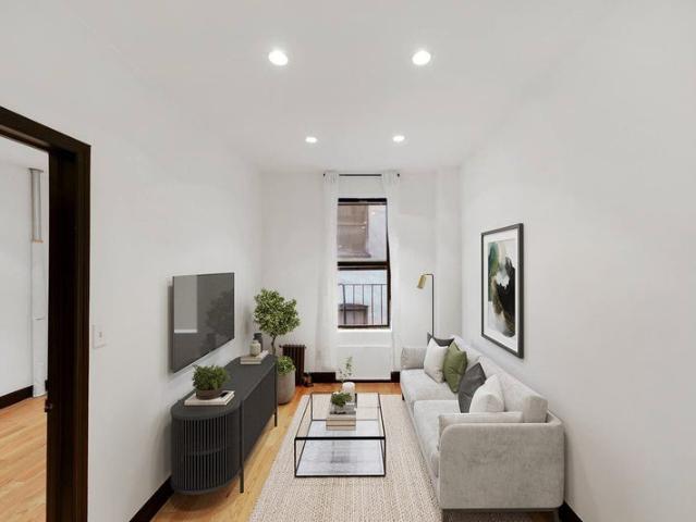 1 bed in East Village on a flexible lease