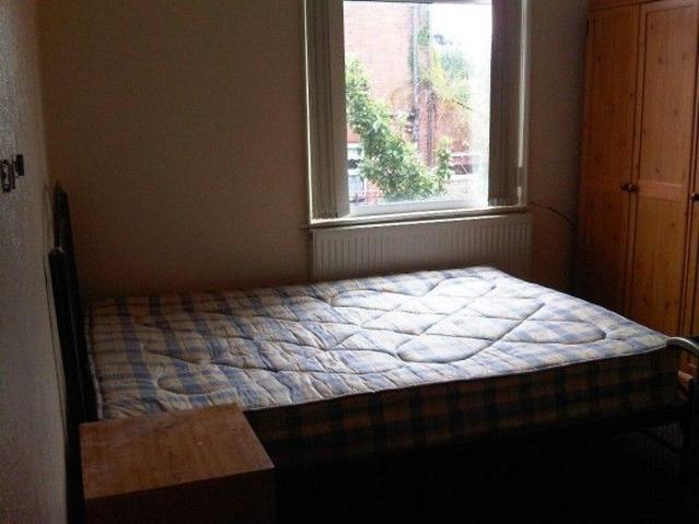 1 Bed Kingsway, Room 5, Ball Hill, Coventry, Cv2 4ex