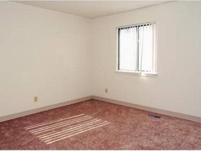 1 Bed Kipling Townhomes