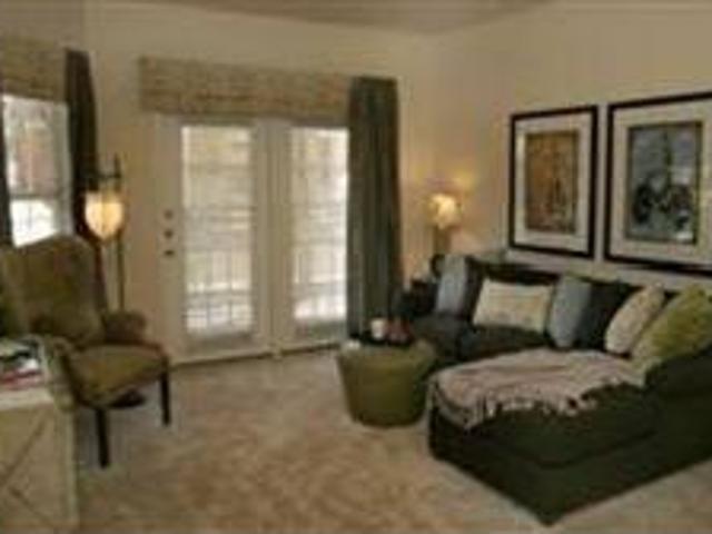 1 Bed Legacy Oaks