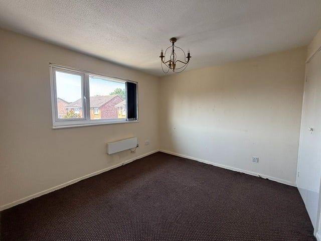 1 Bed Maisonette, Conifer Close, L9