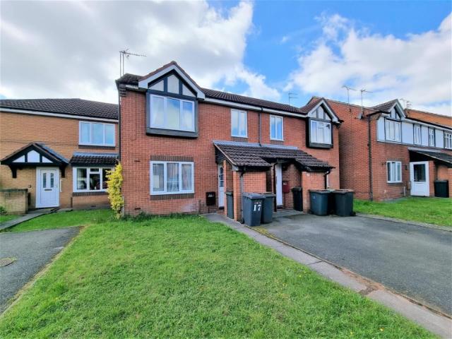 1 BED Maisonette To rent