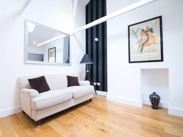 1 Bed Maisonette, Waldemar Avenue, SW6