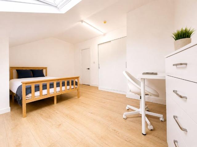 1 Bed Mobile Home, Ilkeston Road, NG7