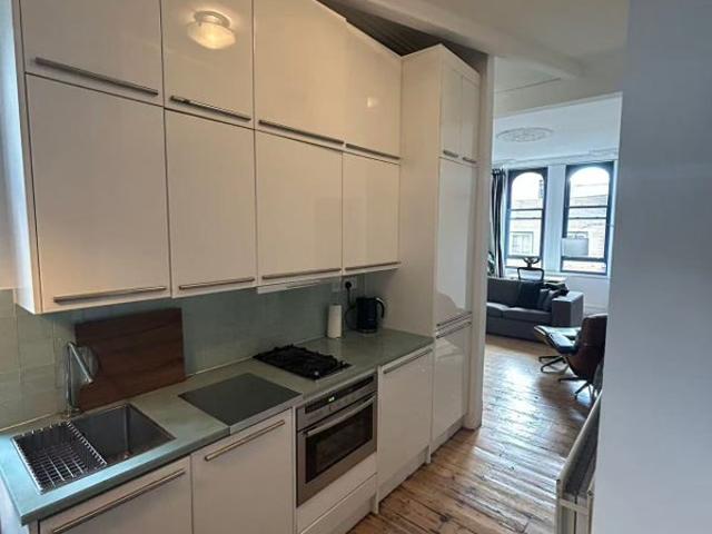 1 bed next to Tottenham Court Rd