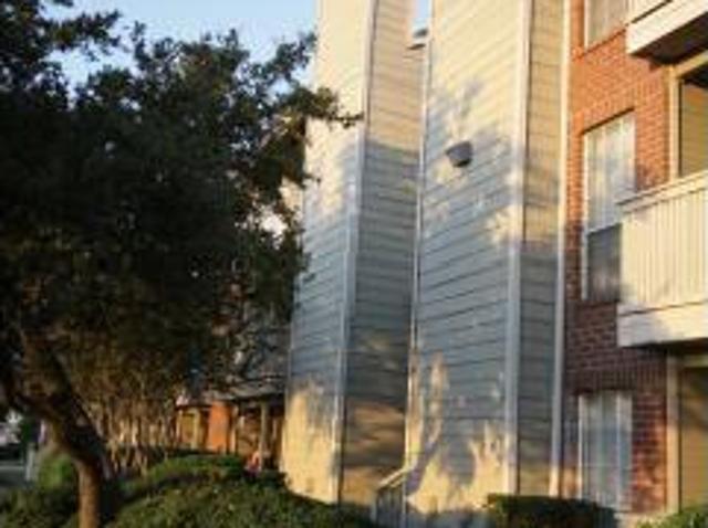 1 Bed Oak Ridge Apartment Homes