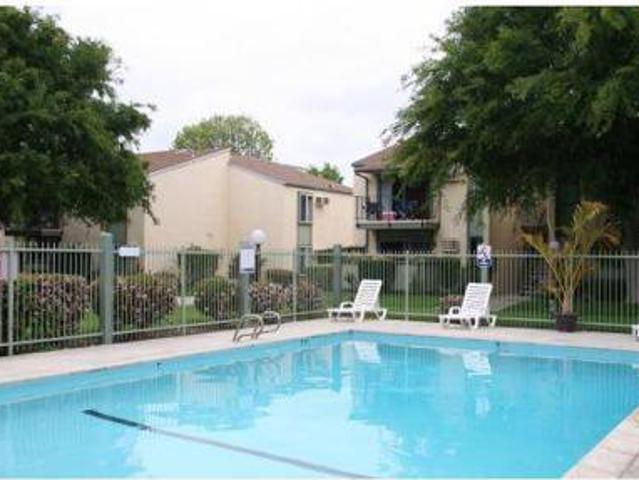 1 Bed Orangewood Villa Apts