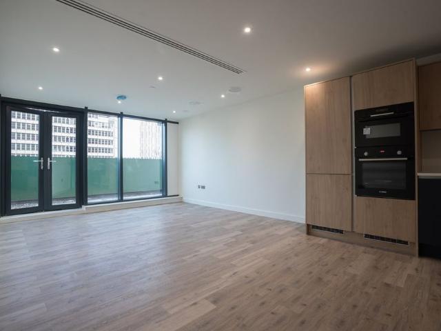 1 Bed Penthouse, Great George Street, LS1