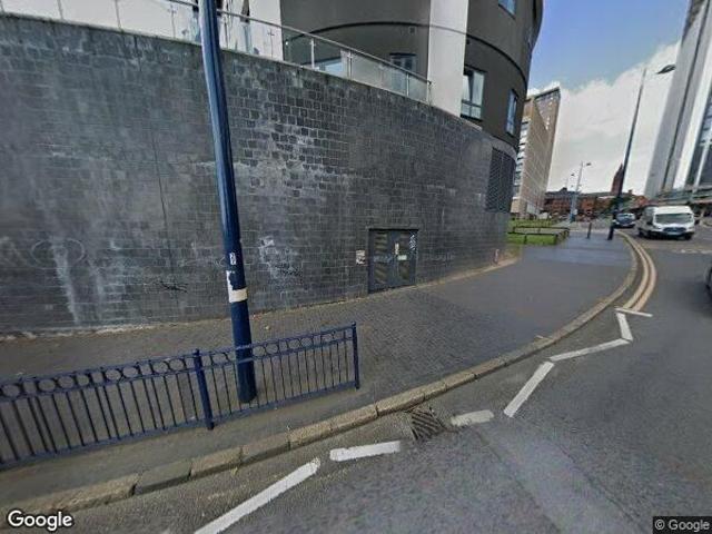 1 Bed Penthouse, Masshouse Plaza, B5