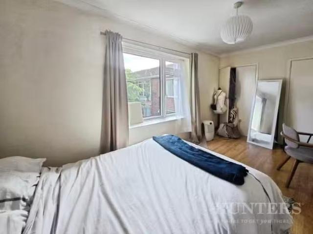 1 bed property to rent in Grange Road, SM2, Sutton