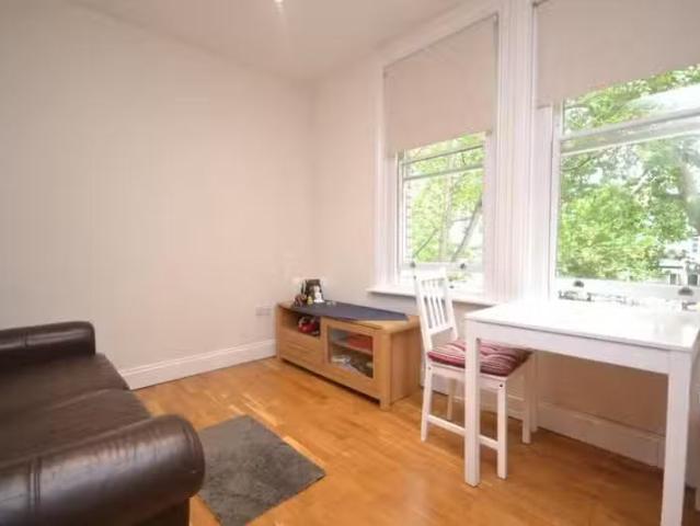 1 bed property to rent in London Road, RG1, Reading