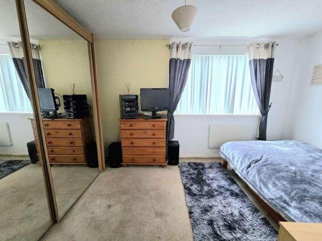 1 bed property for sale