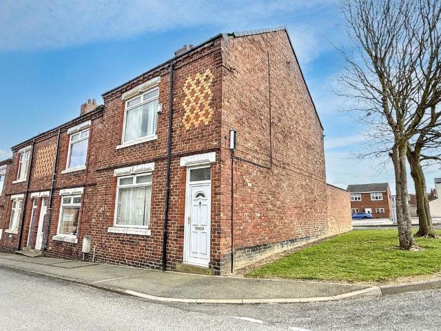 3 bed property for sale