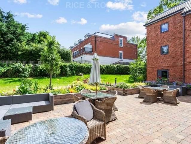 1 bed property for sale