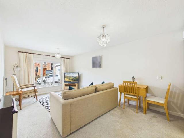 1 bed property for sale