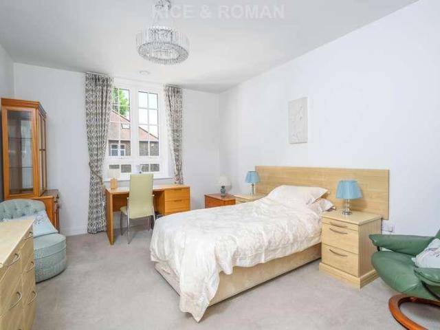 1 bed property for sale