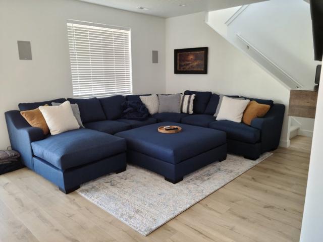 1 Bed + Private Bath in House