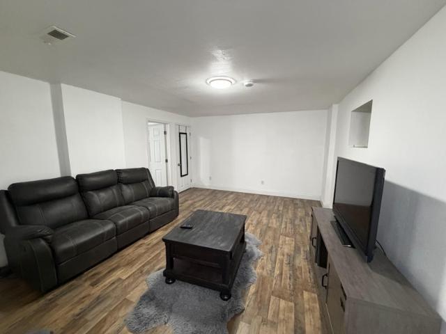1 bed private bathroom